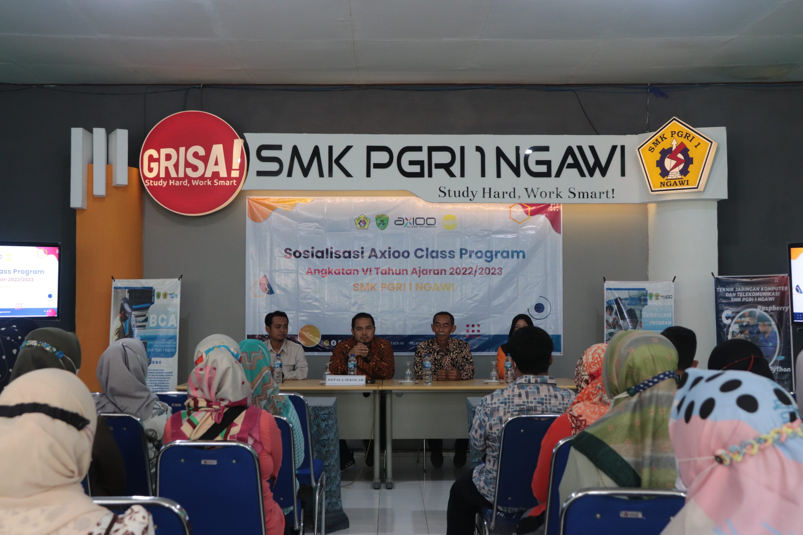 BCA Cash Management Academy SMK PGRI 1 Ngawi - BKK GRISA
